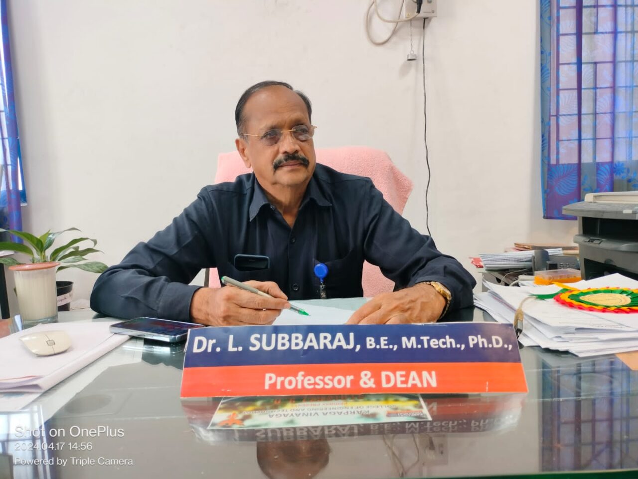 Dean Desk - Karpaga Vinayaga College of Engineering and Technology